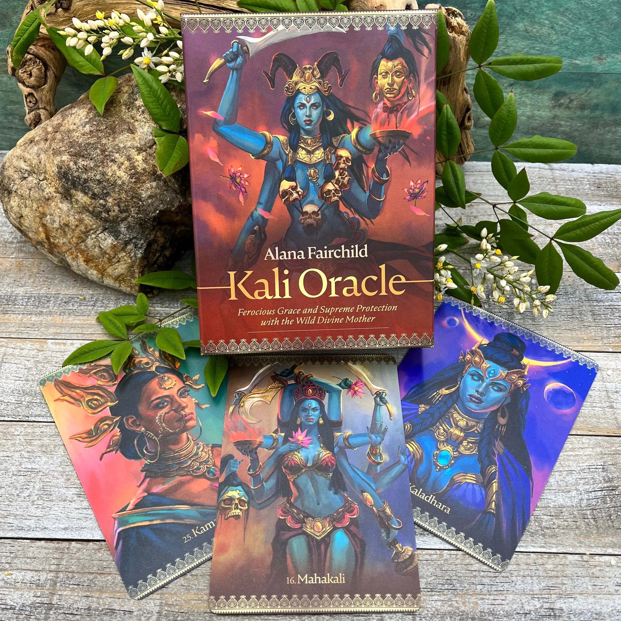 Kali Oracle: Ferocious Grace and Supreme Protection with the Wild Divi ...