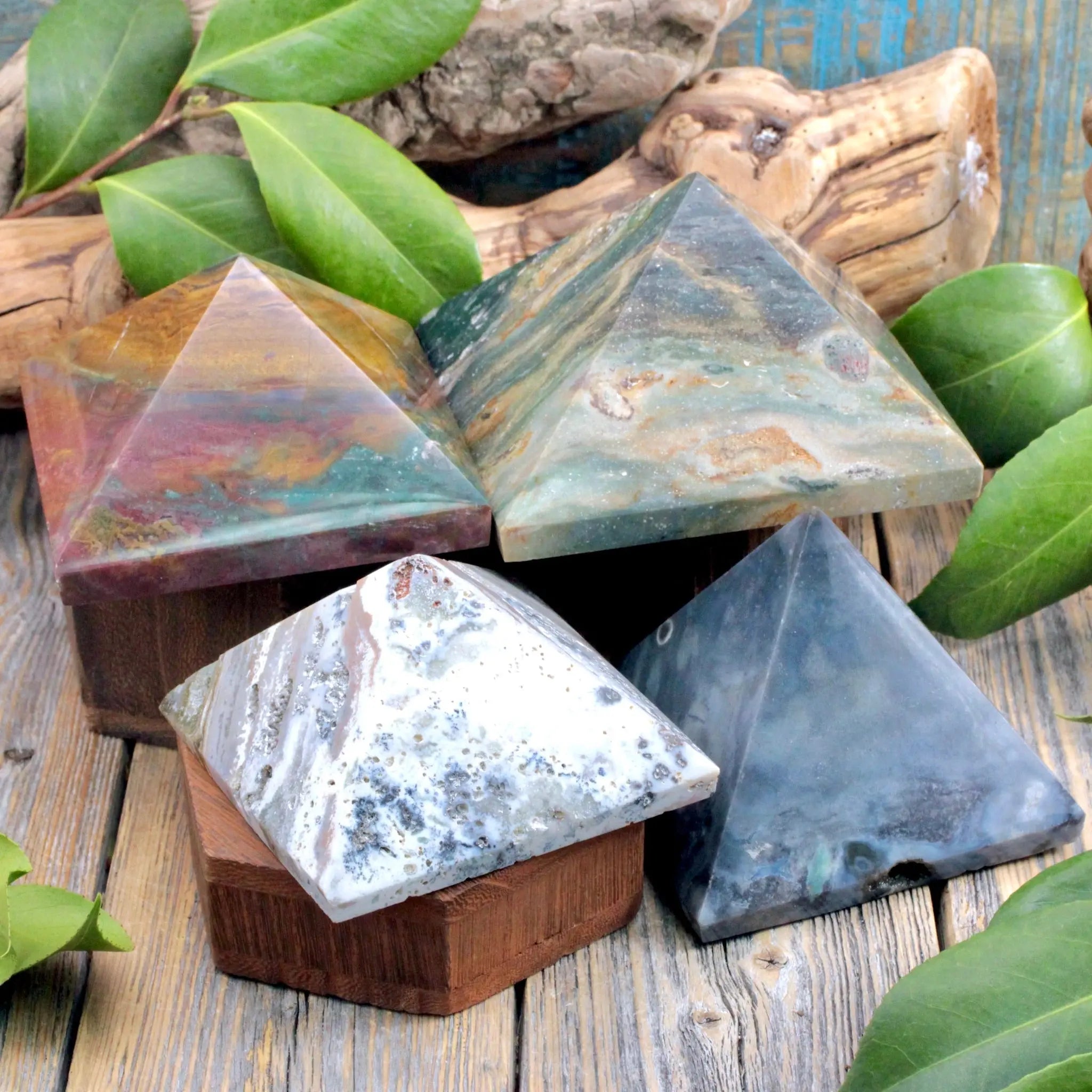 Ocean Jasper Pyramid – RockMama.com