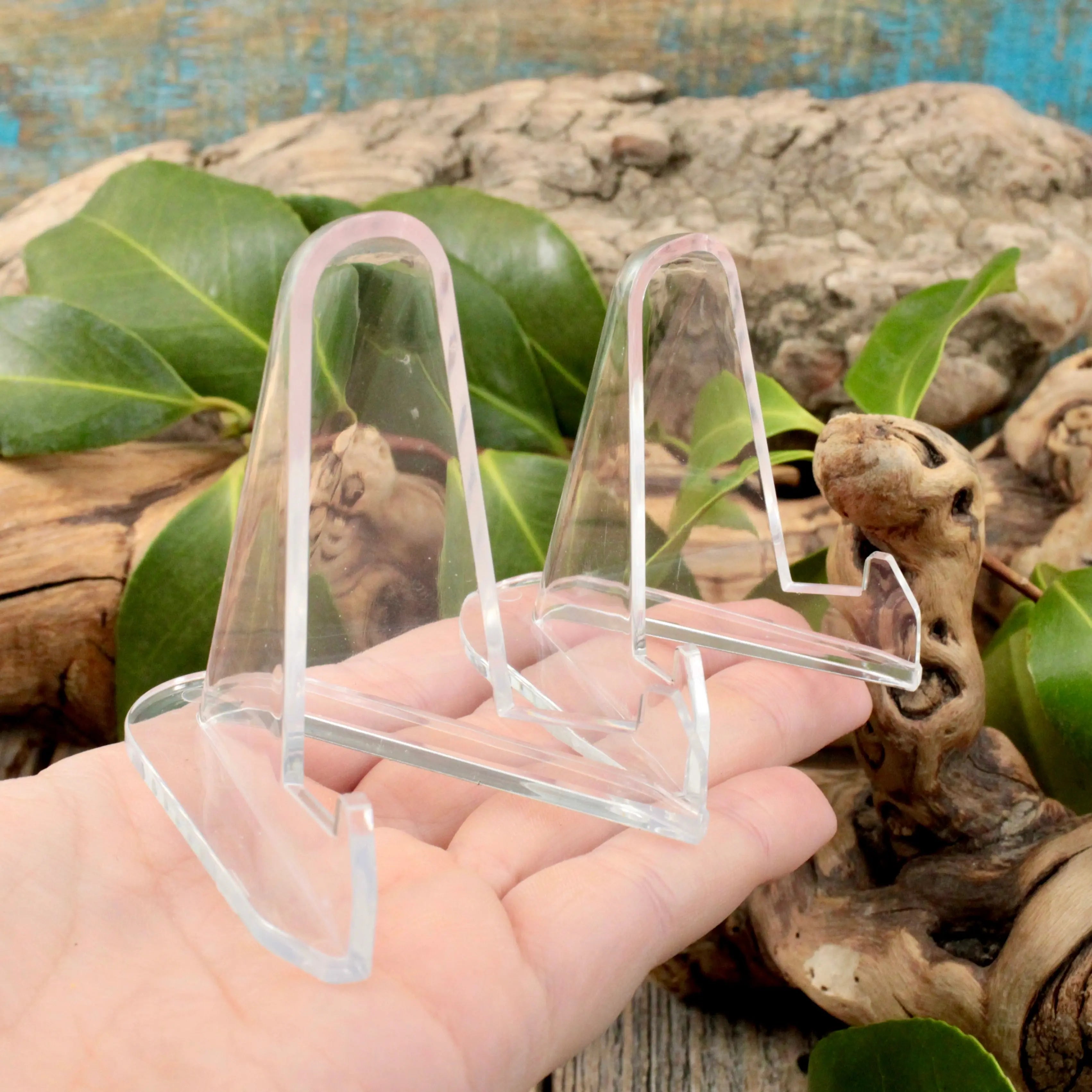 Acrylic Display Stand – RockMama.com