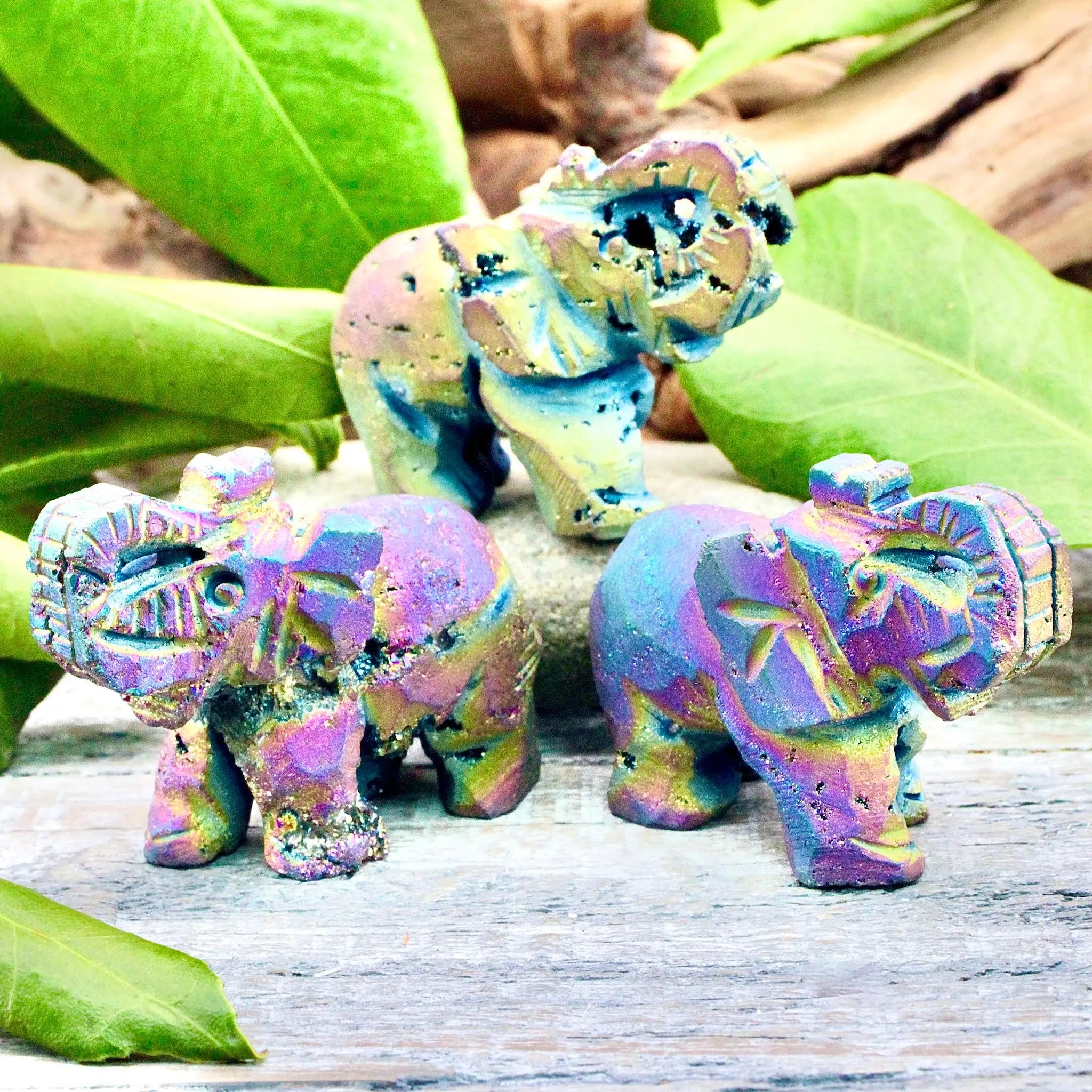 Titanium Sphalerite Elephant Carving – RockMama.com